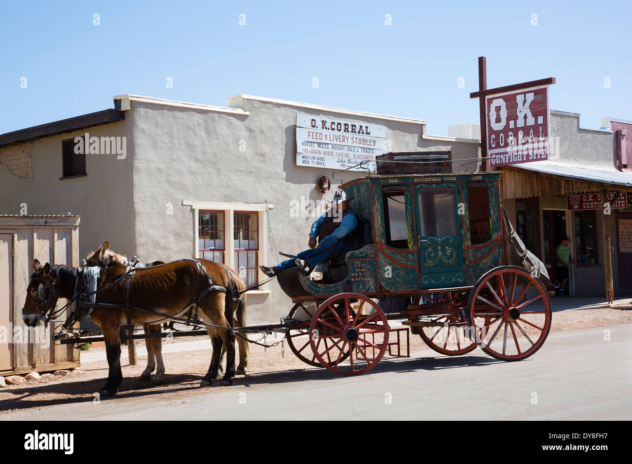 Wild West Stagecoach Stock Photos & Wild West Stagecoach Stock Images ...