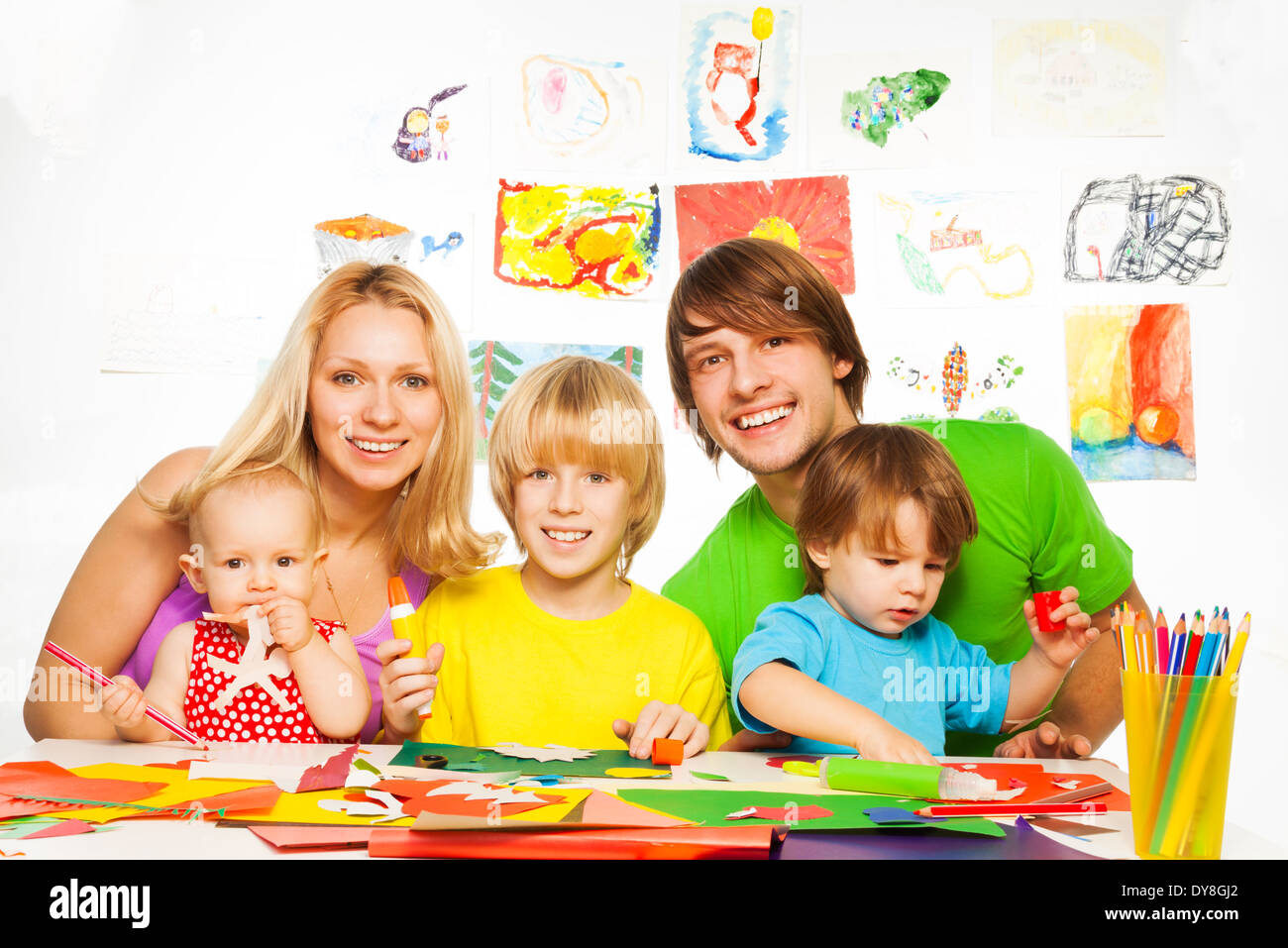 Kids parent hi-res stock photography and images - Alamy