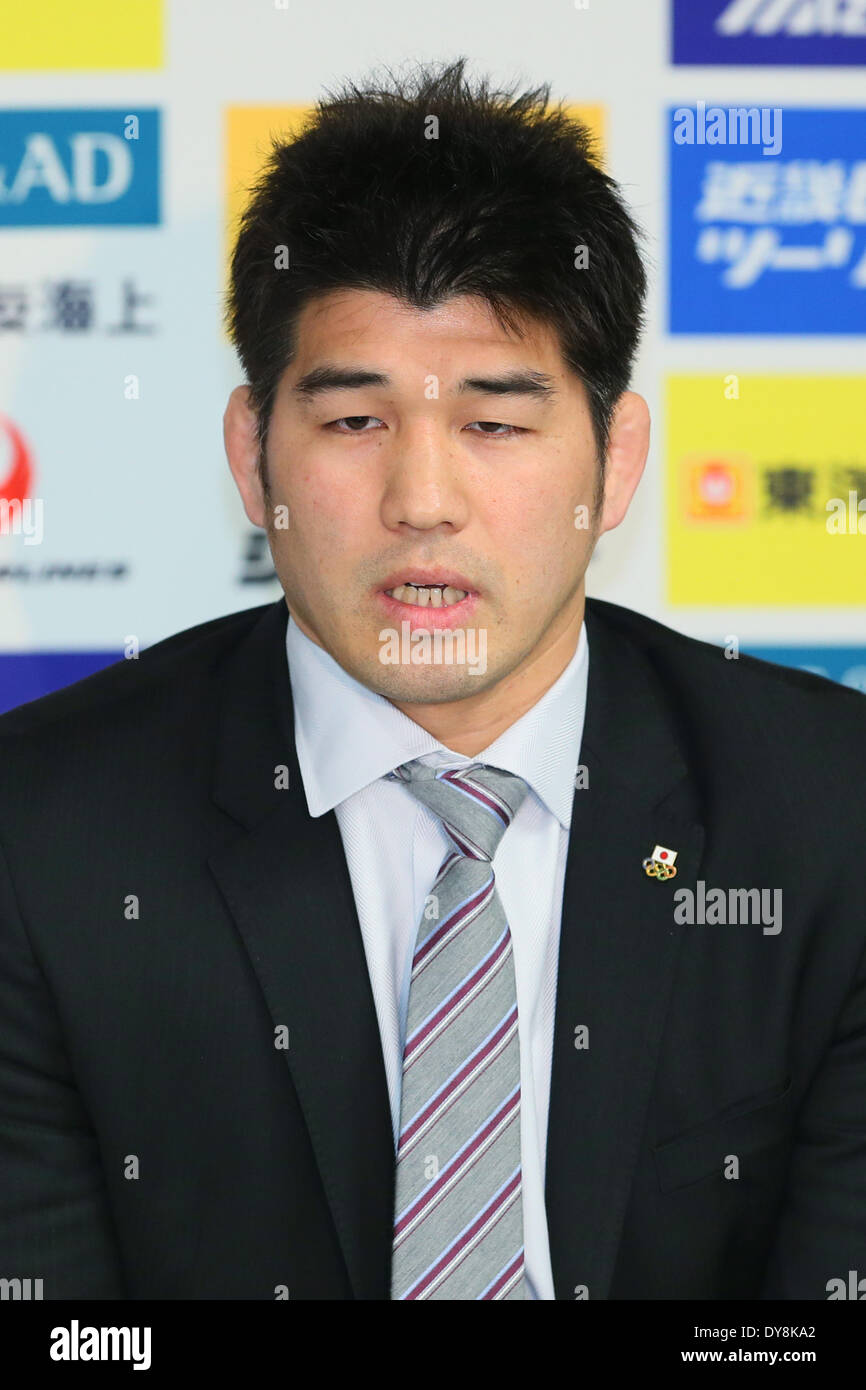 Fukuoka Convention Center, Fukuoka, Japan. 6th Apr, 2014. Kosei Inoue ...