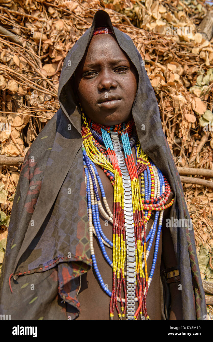 Arbore omo ethiopia hi-res stock photography and images - Alamy