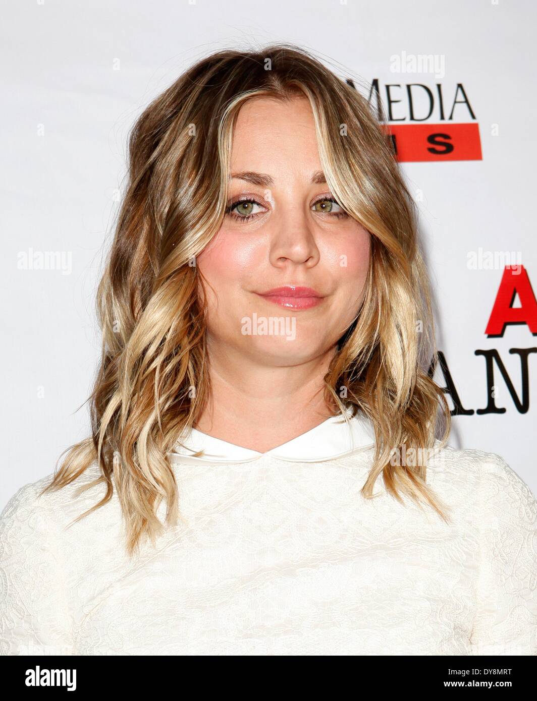 Kaley cuoco sweeting hi-res stock photography and images - Alamy