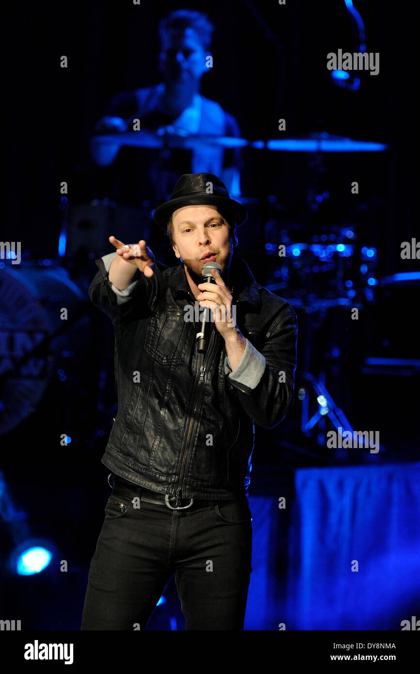 Toronto, Canada. 9th April 2014. American singer and song-writer Gavin ...
