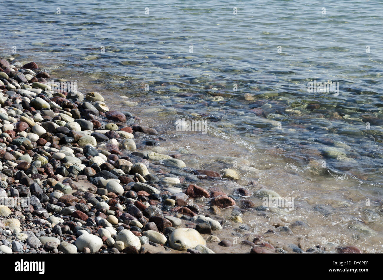 Wet stones background hi-res stock photography and images - Alamy