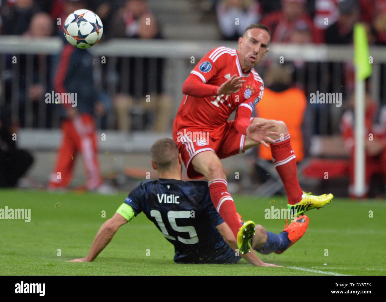 Nemanja Vidic Champions League High Resolution Stock Photography and ...