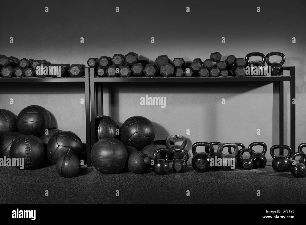 Slam balls hi-res stock photography and images - Alamy