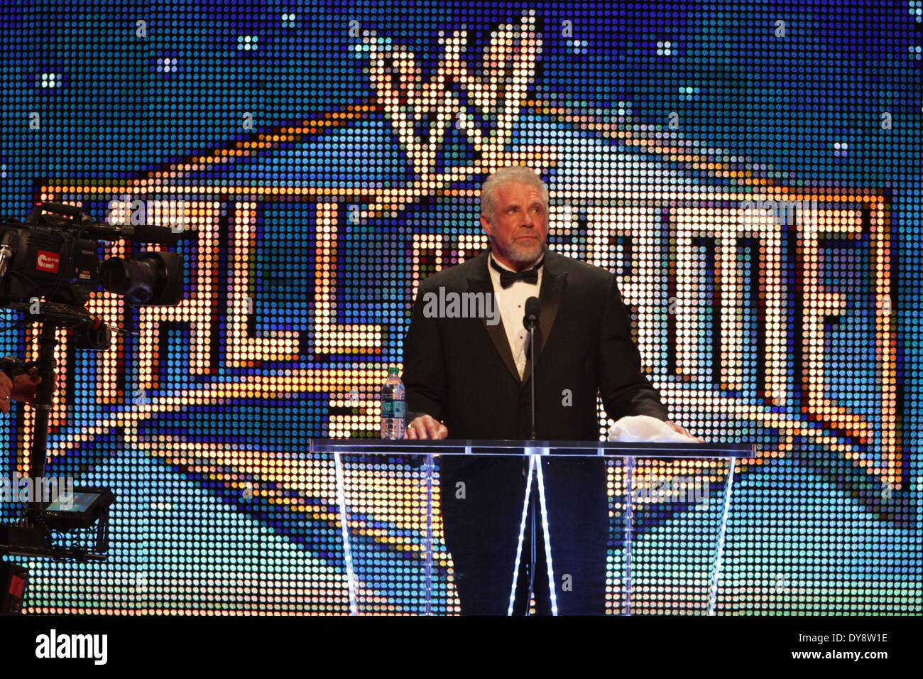 Ultimate warrior wrestler hi-res stock photography and images - Alamy