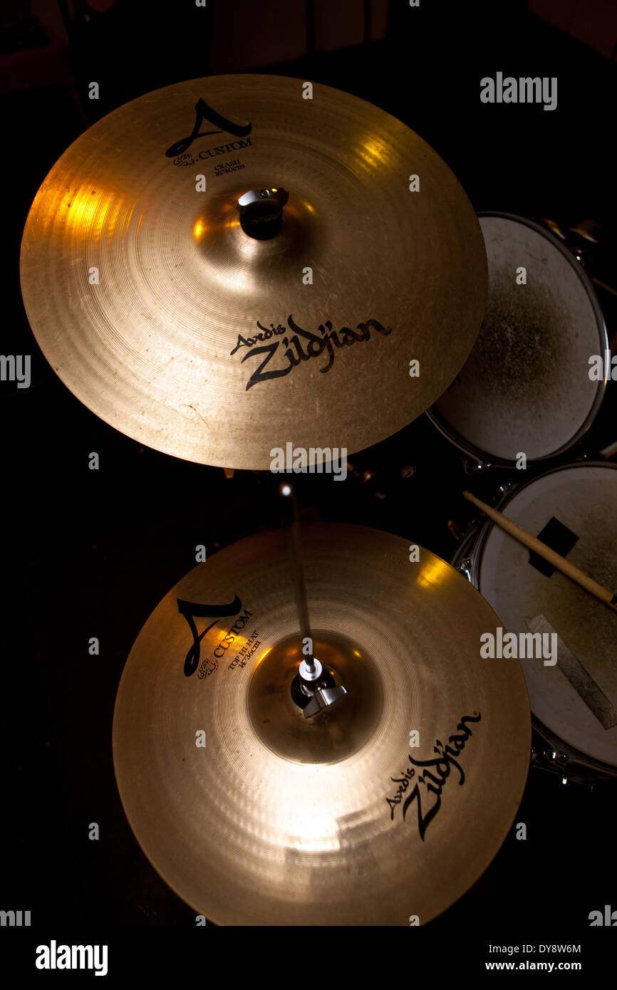 Zildjian hi-res stock photography and images - Alamy