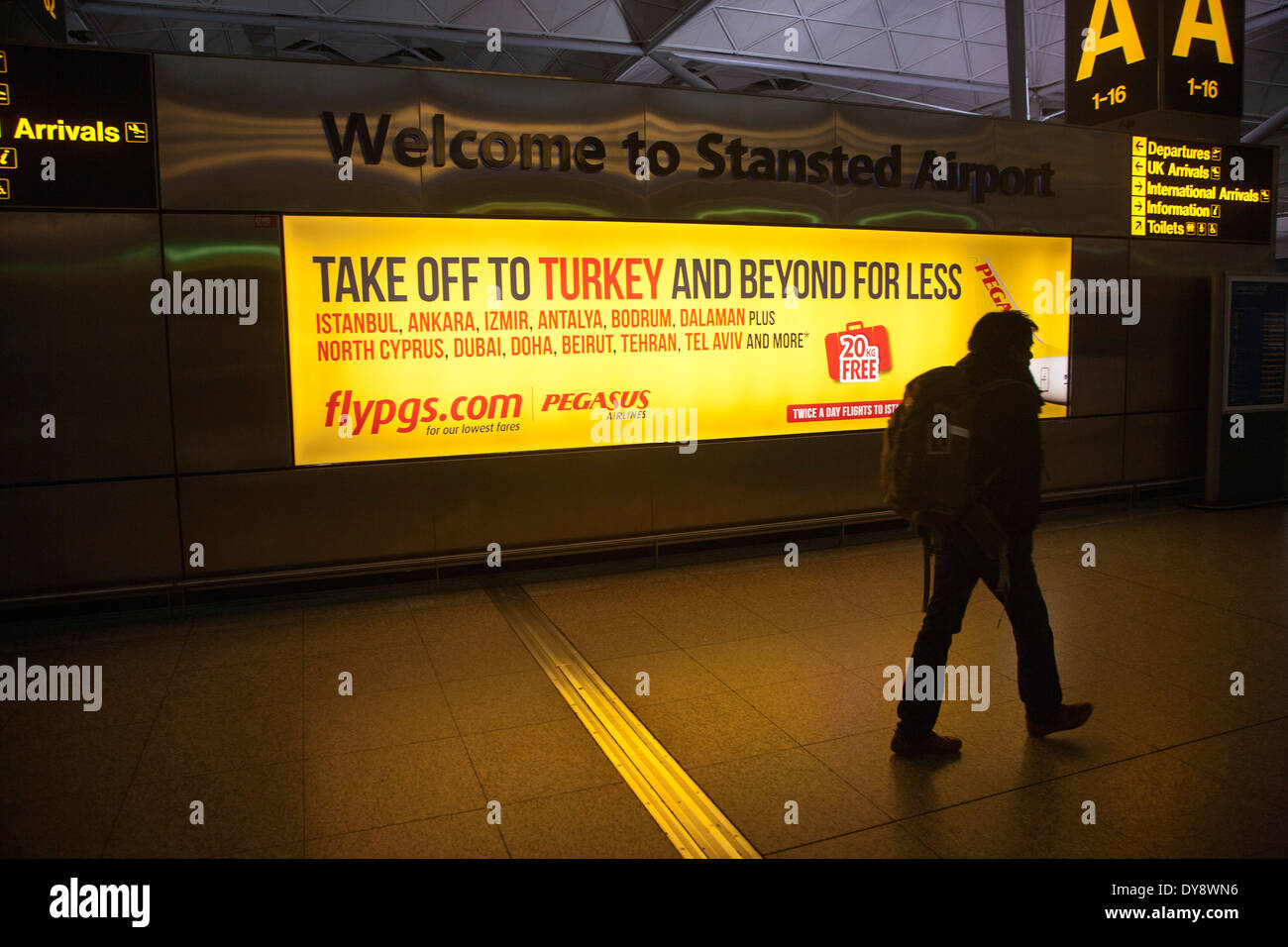 Electronic display advertising for Pegasus airlines flights to Turkey ...