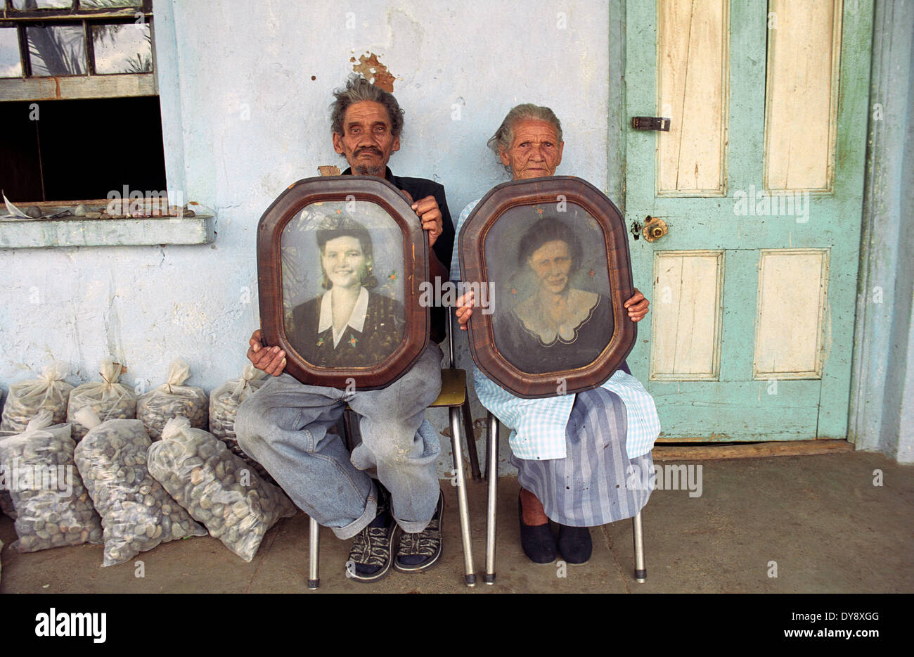 South Africa, Gong Gong, 2005: A small community living alongside a ...