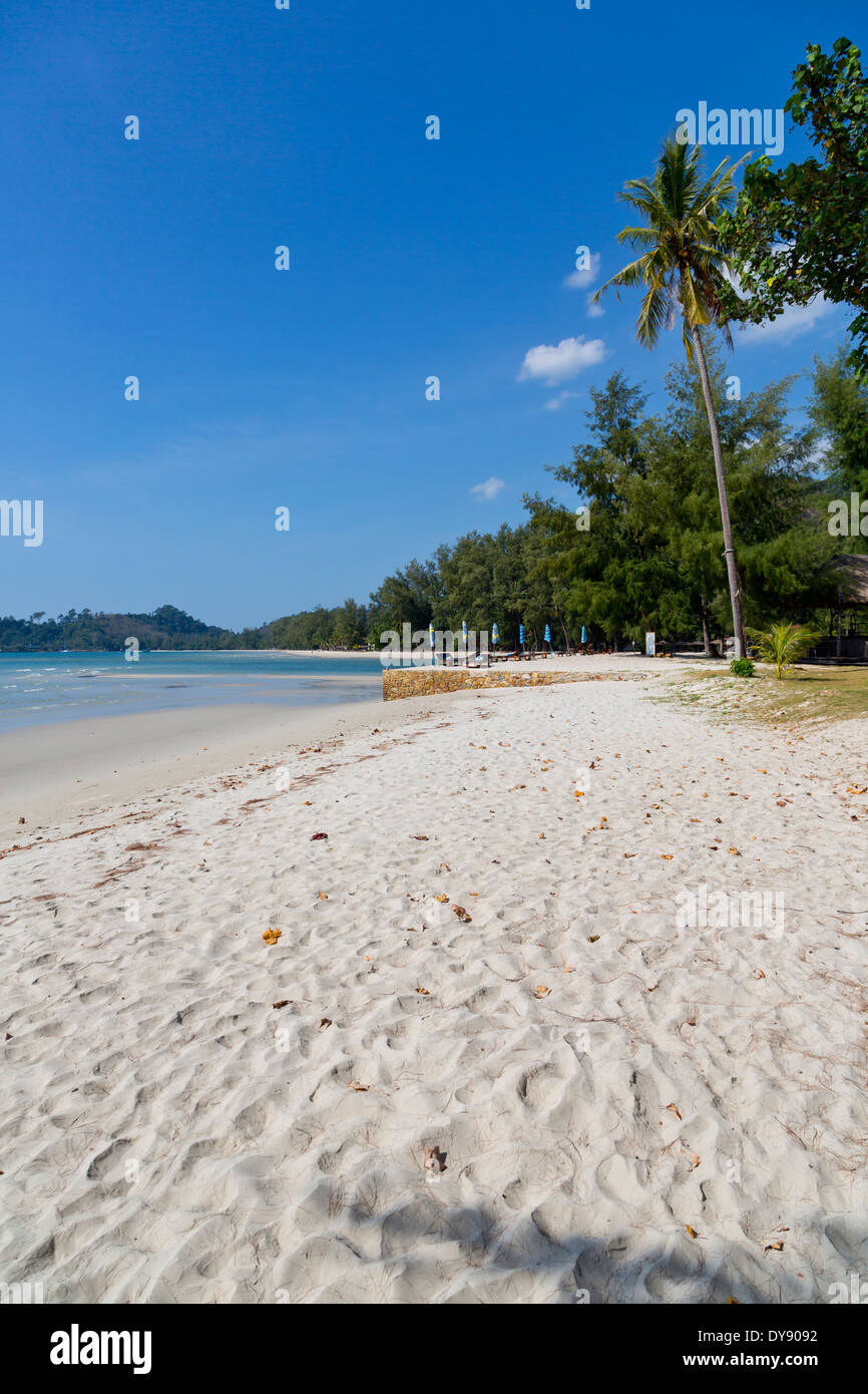 Kai Bae Beach on Ko Chang, Thailand Stock Photo - Alamy