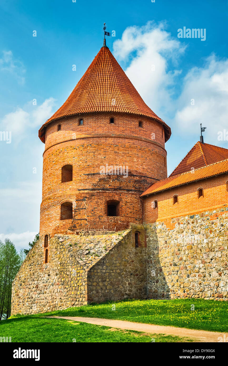 Tower and wall of the Trakai red brick castle in Lithuania Stock Photo ...