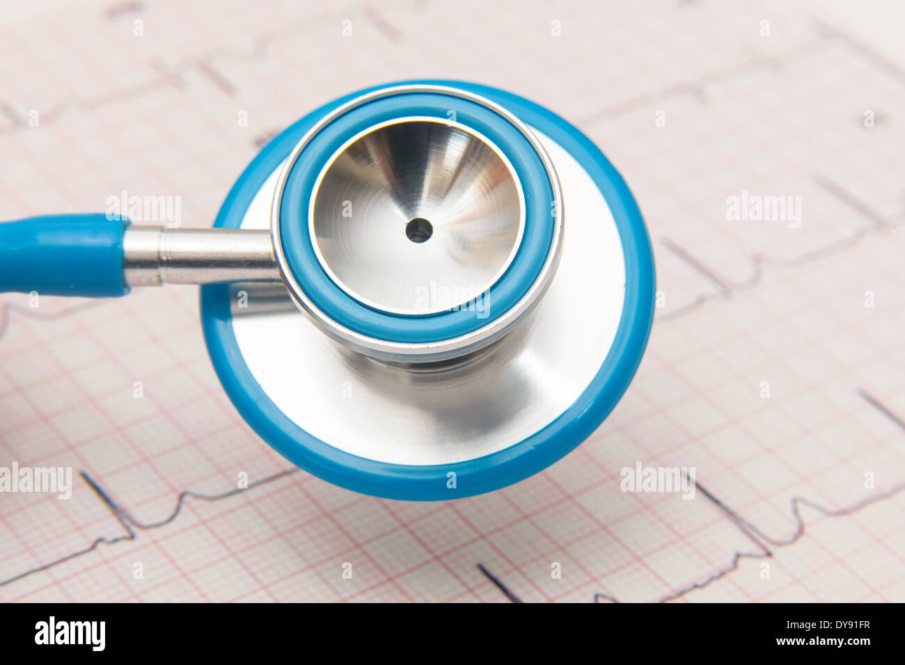 Stethoscope with ecg chart hi-res stock photography and images - Alamy