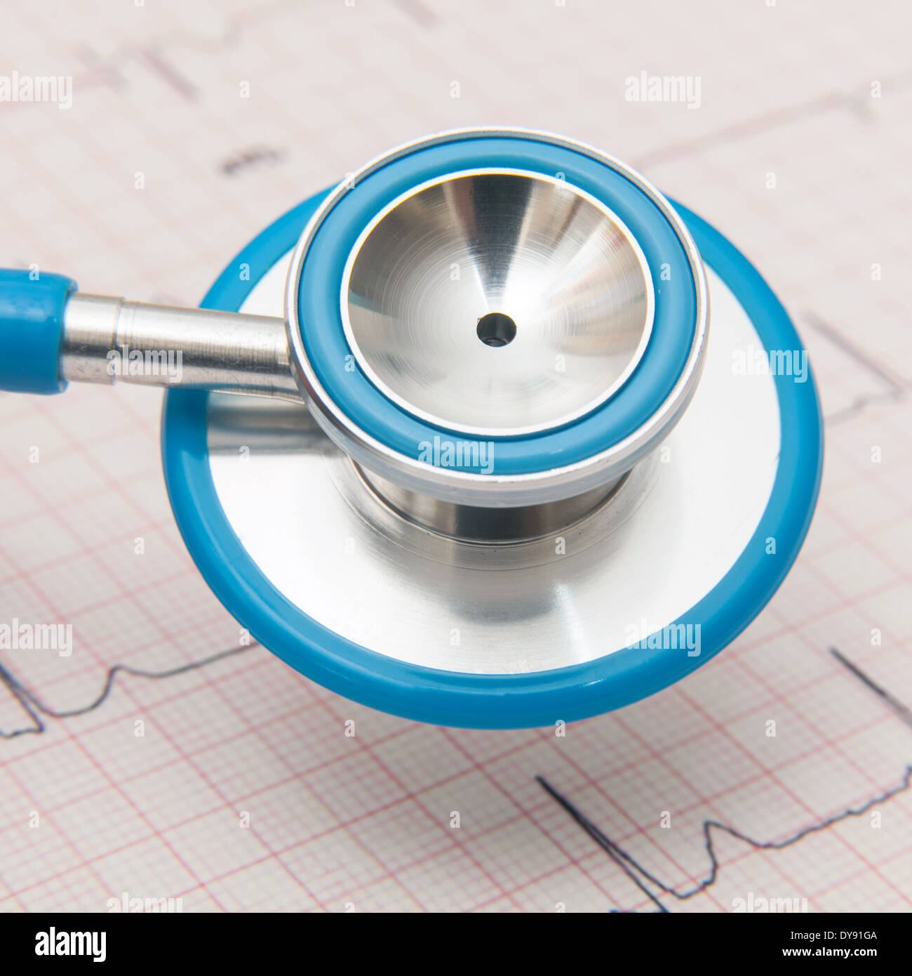 Stethoscope with ecg chart hi-res stock photography and images - Alamy