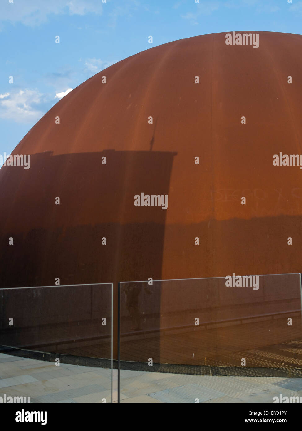 Iron dome hi-res stock photography and images - Alamy