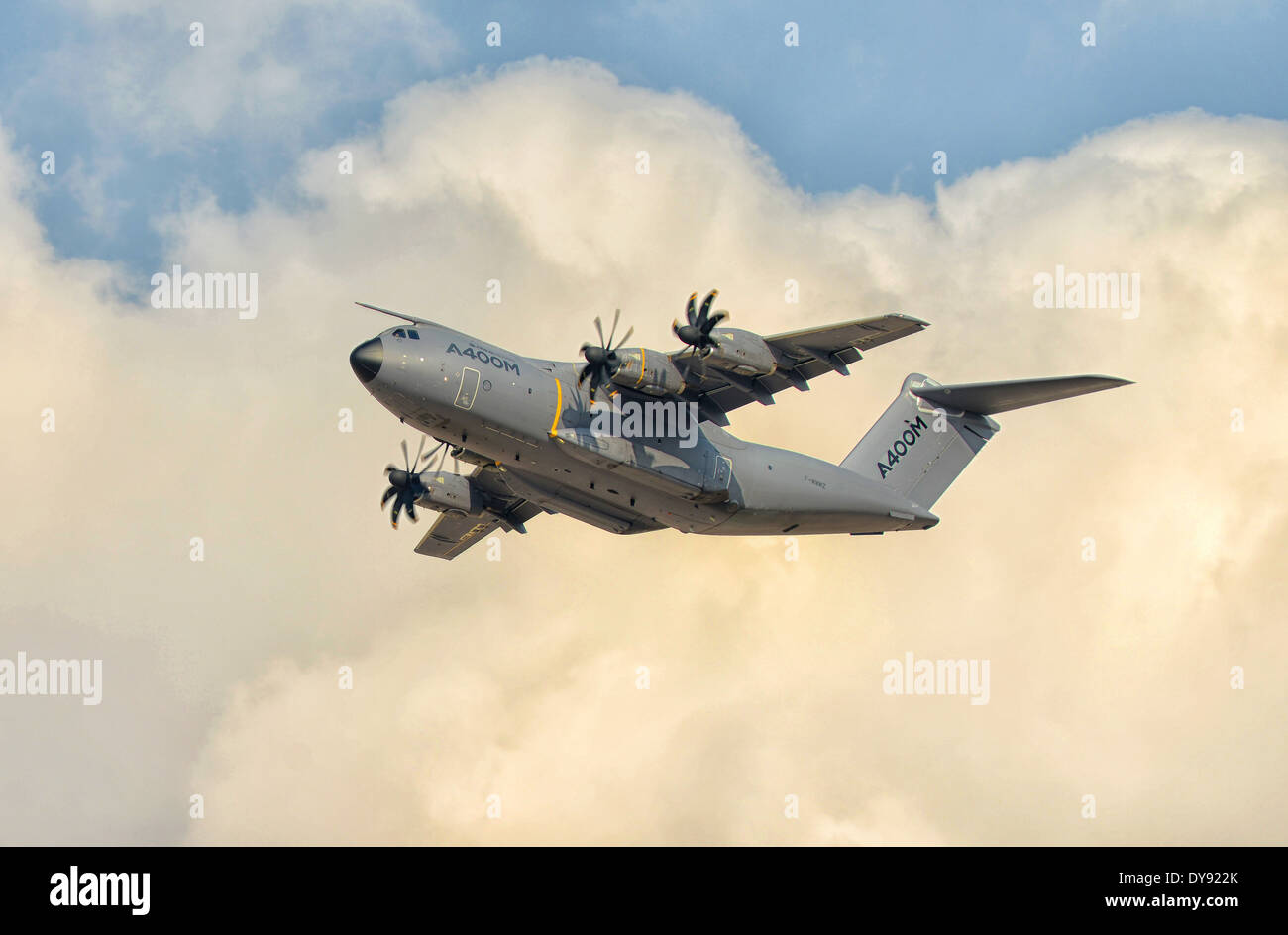 Hercules aircraft cargo ramp High Resolution Stock Photography and ...