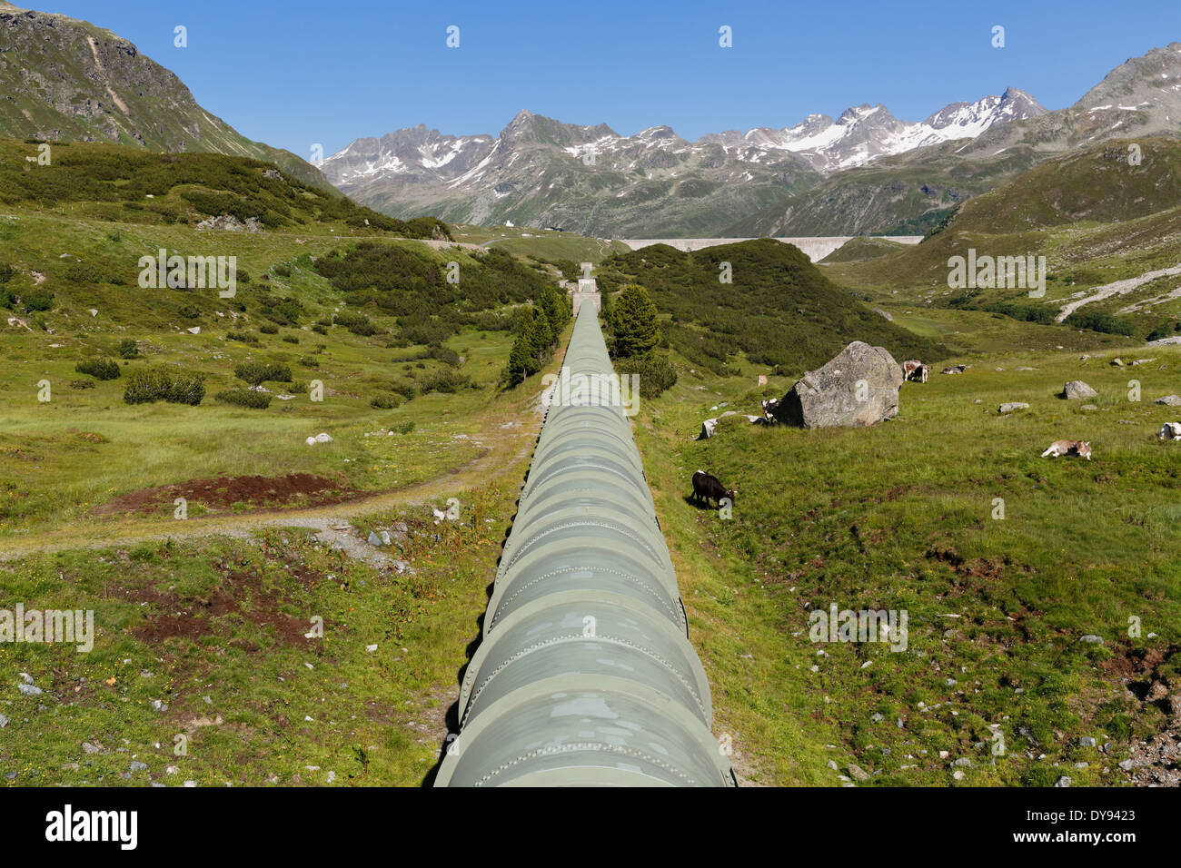 Pipe dam hi-res stock photography and images - Alamy