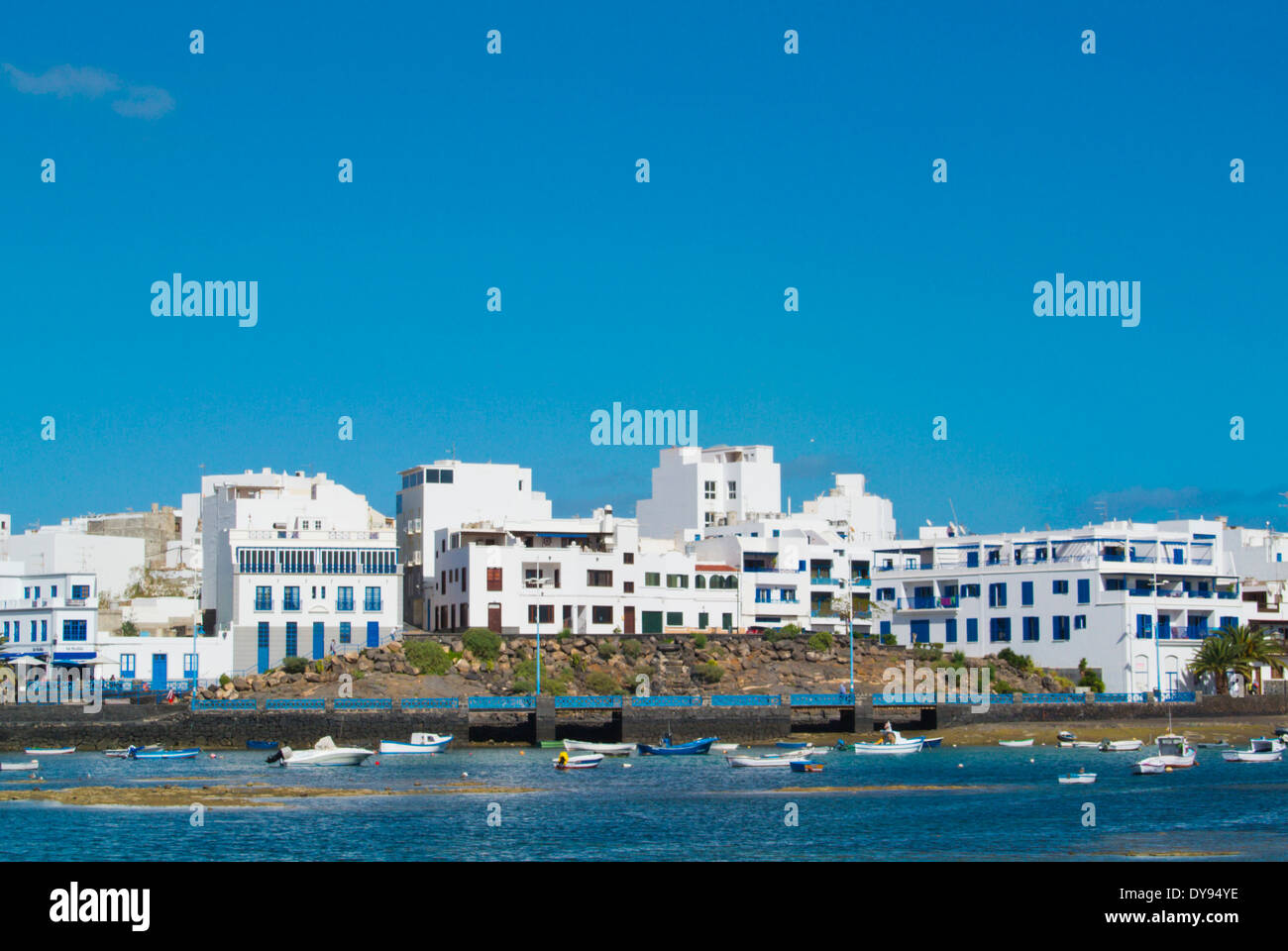Charco de San Gines lake, Arrecife, Lanzarote, Canary Islands, Spain ...
