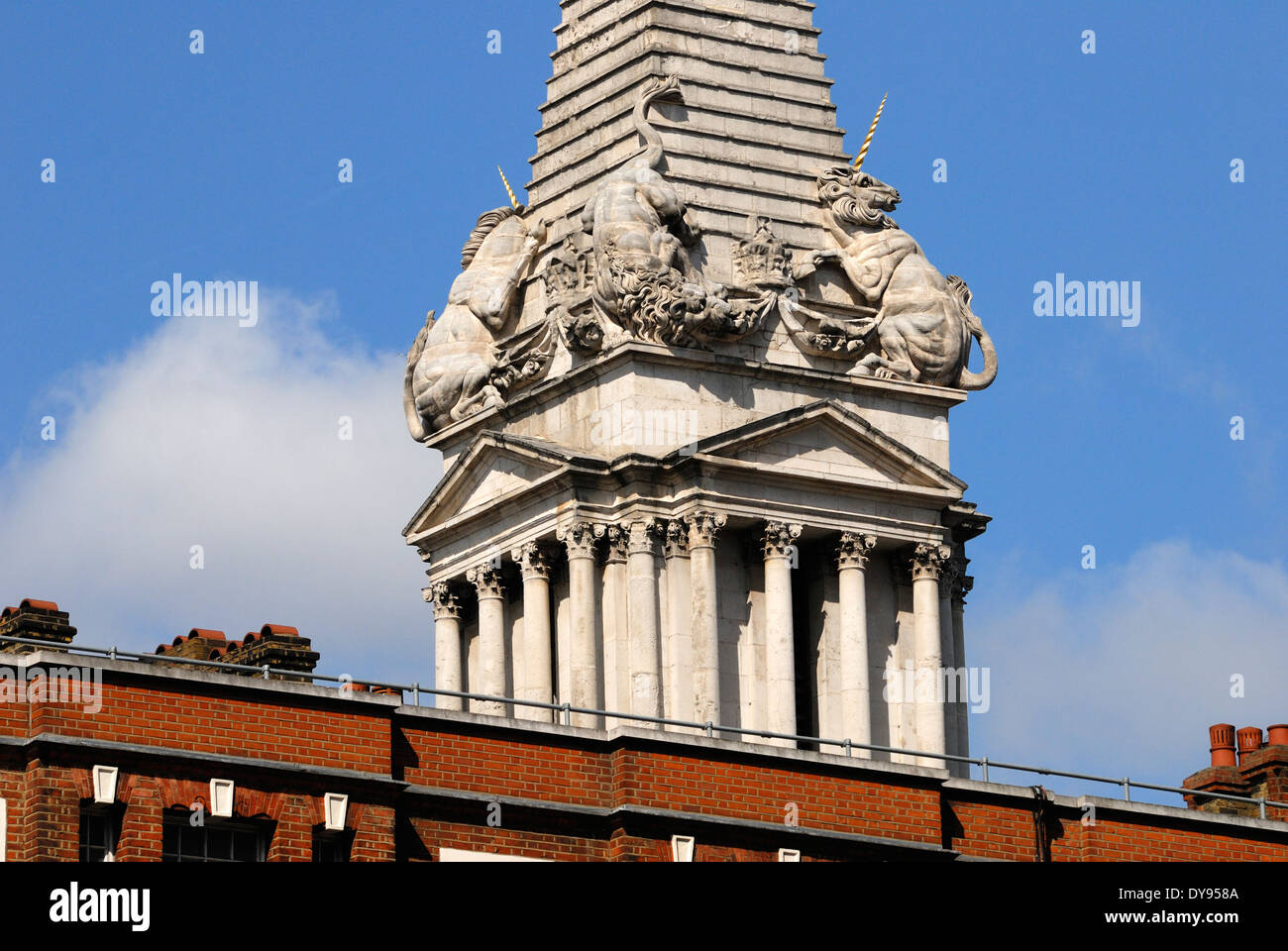 Nicholas hawksmoor statue hi-res stock photography and images - Alamy
