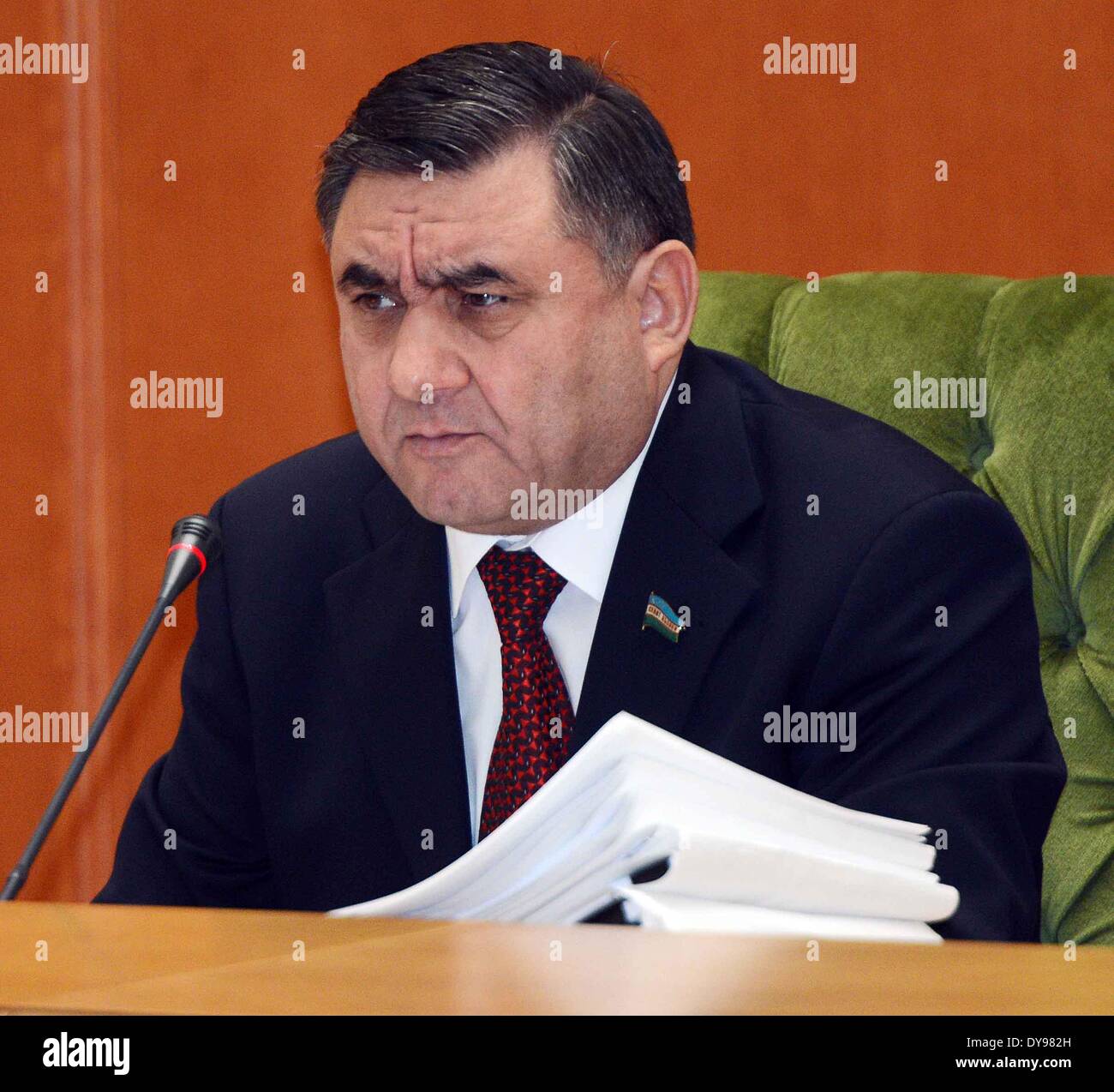 Senate chairman hi-res stock photography and images - Alamy