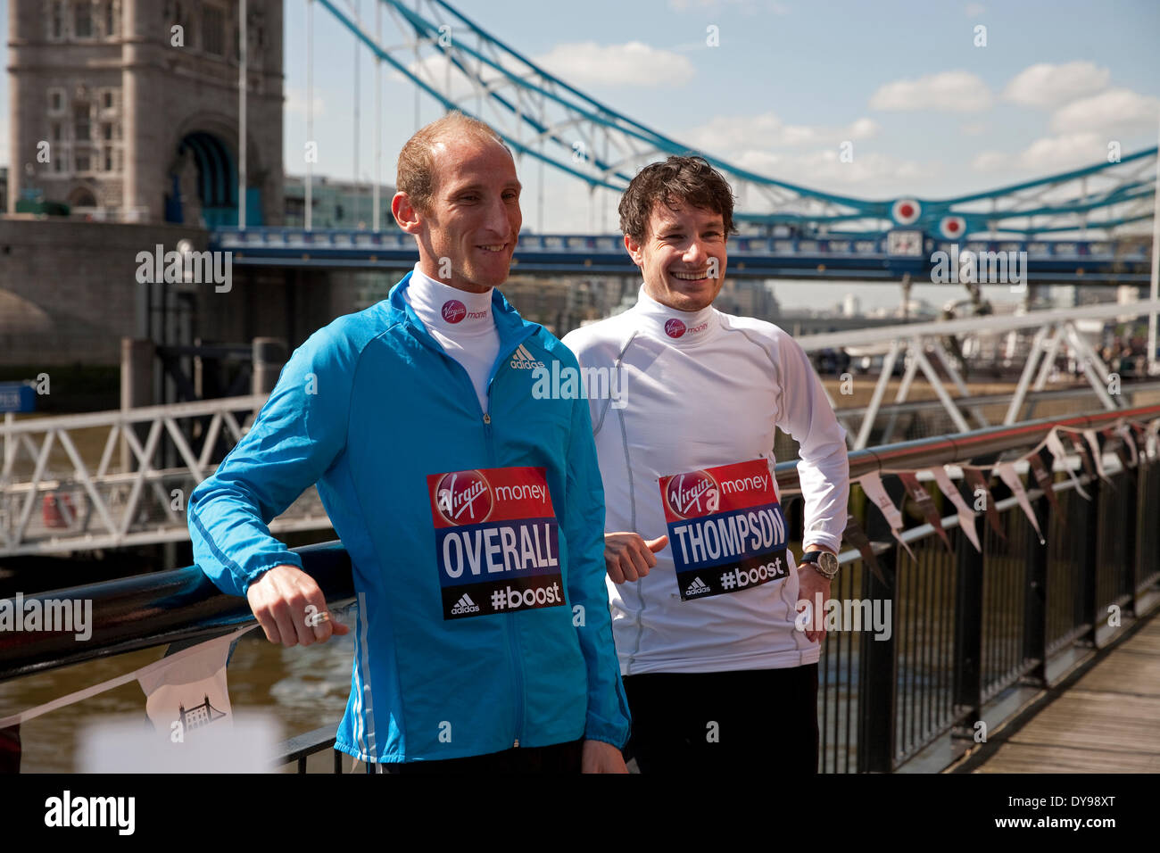 British london marathon runners chris thompson hi-res stock photography ...