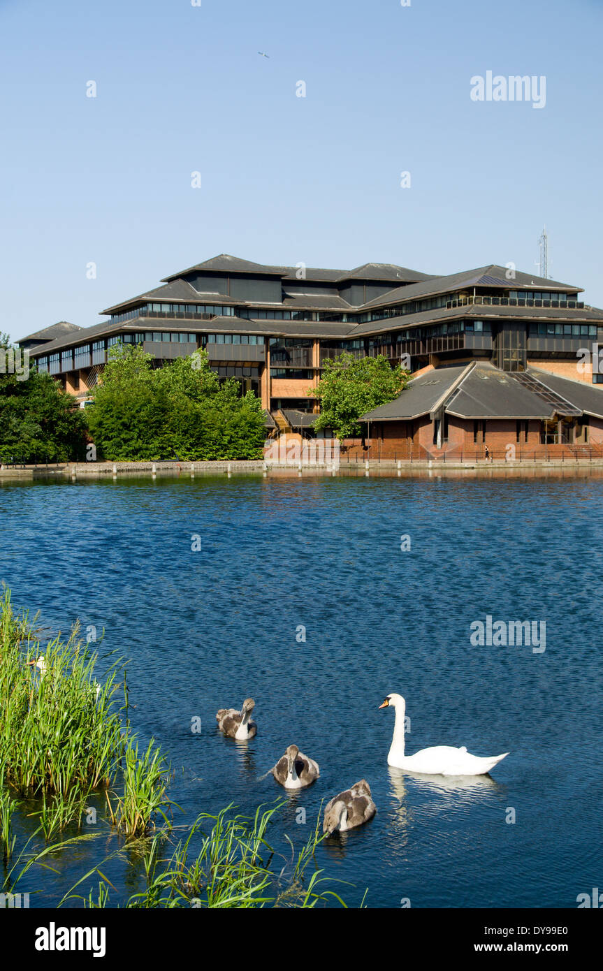 Cardiff county council hall hi-res stock photography and images - Alamy