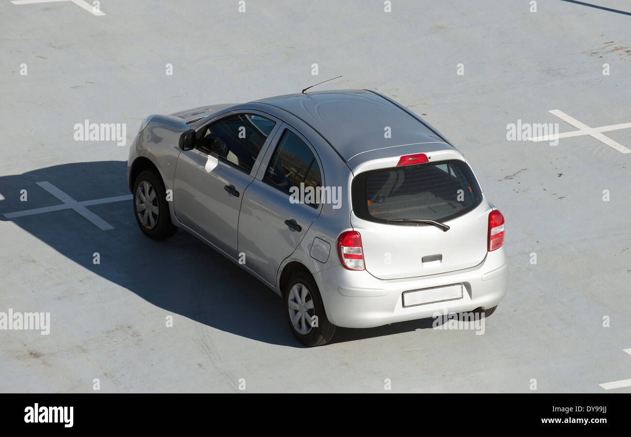 Car parking space hi-res stock photography and images - Alamy