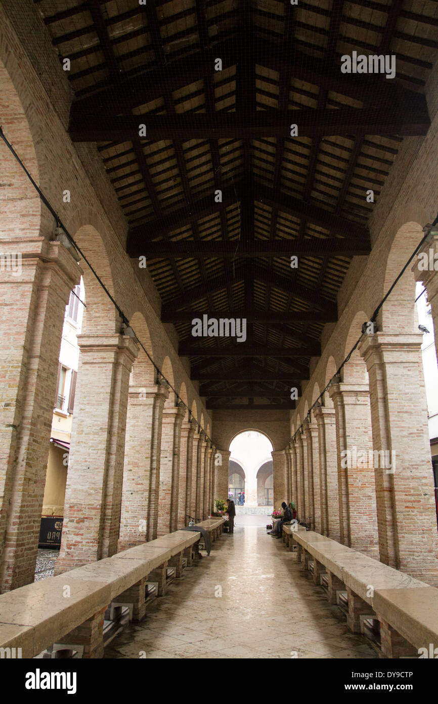 Rimini and market hi-res stock photography and images - Alamy