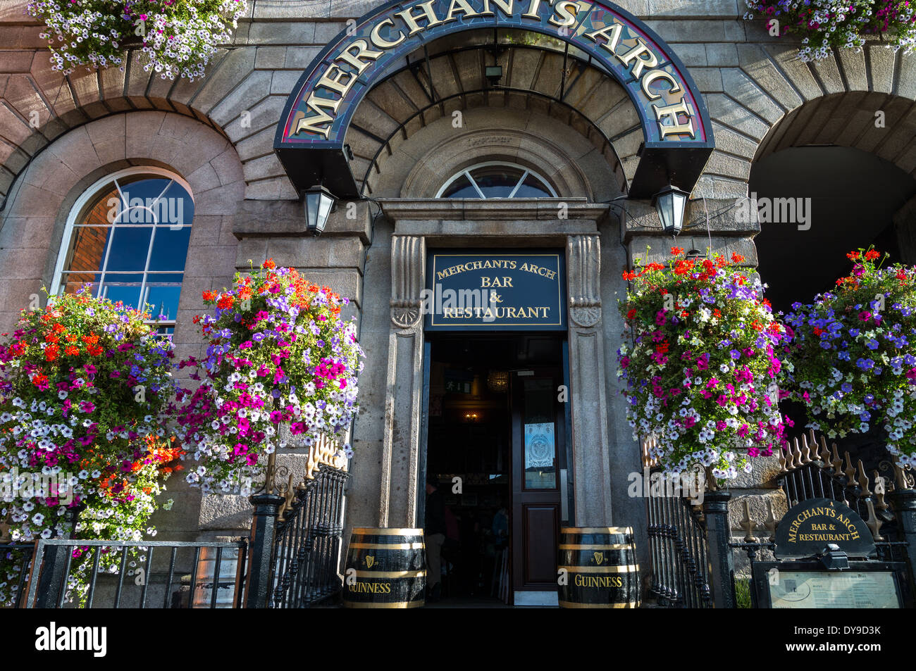 Ireland, Dublin, the Merchant's Arch Pub entrance in the Temple Bar ...