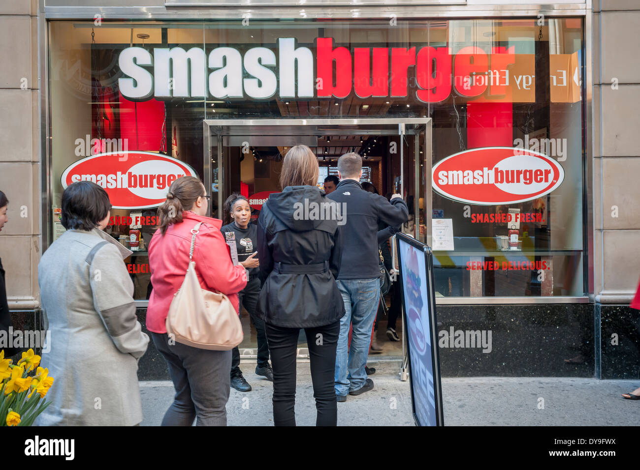 Smashburger burgers hi-res stock photography and images - Alamy