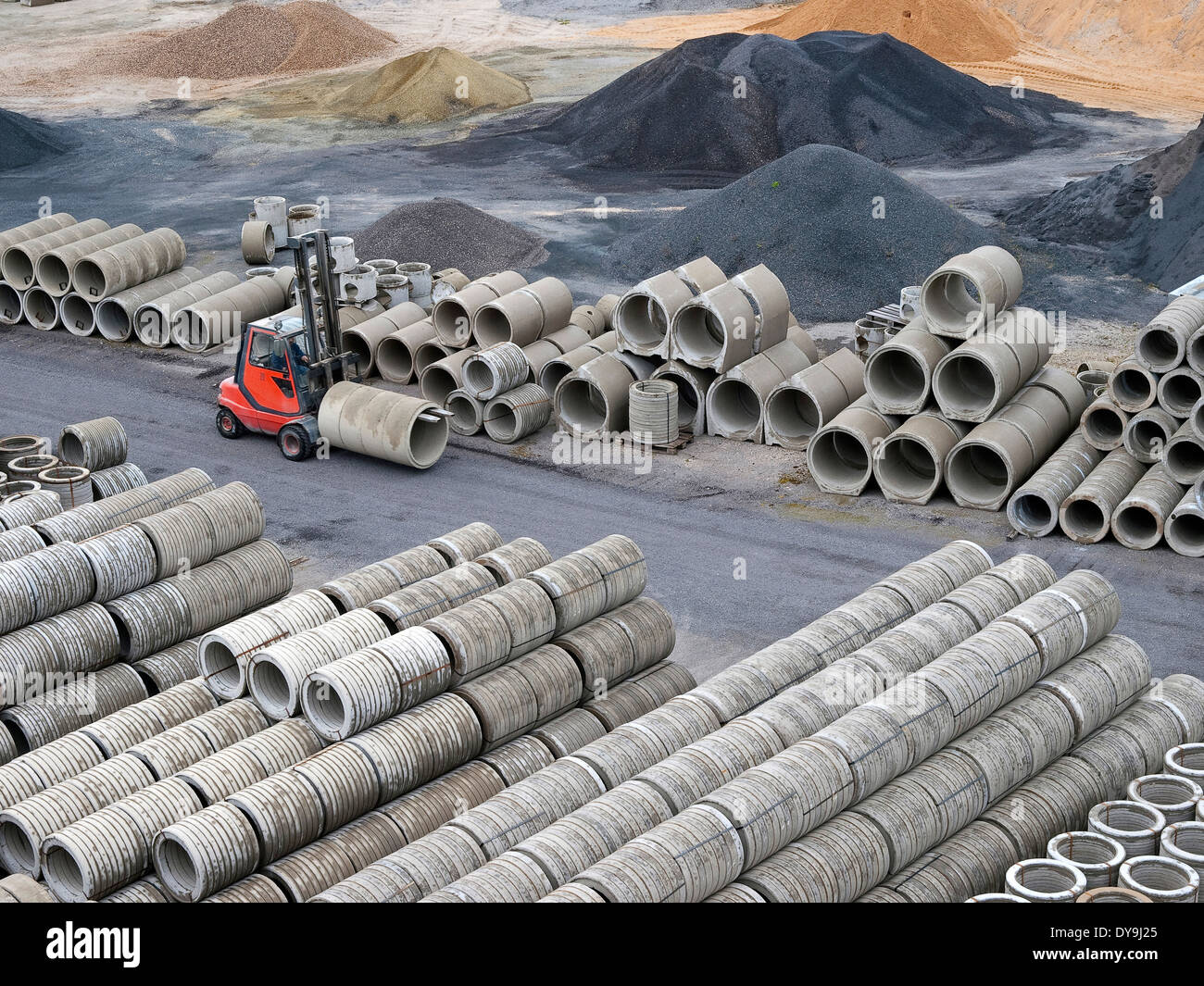 Construction pit hi-res stock photography and images - Alamy