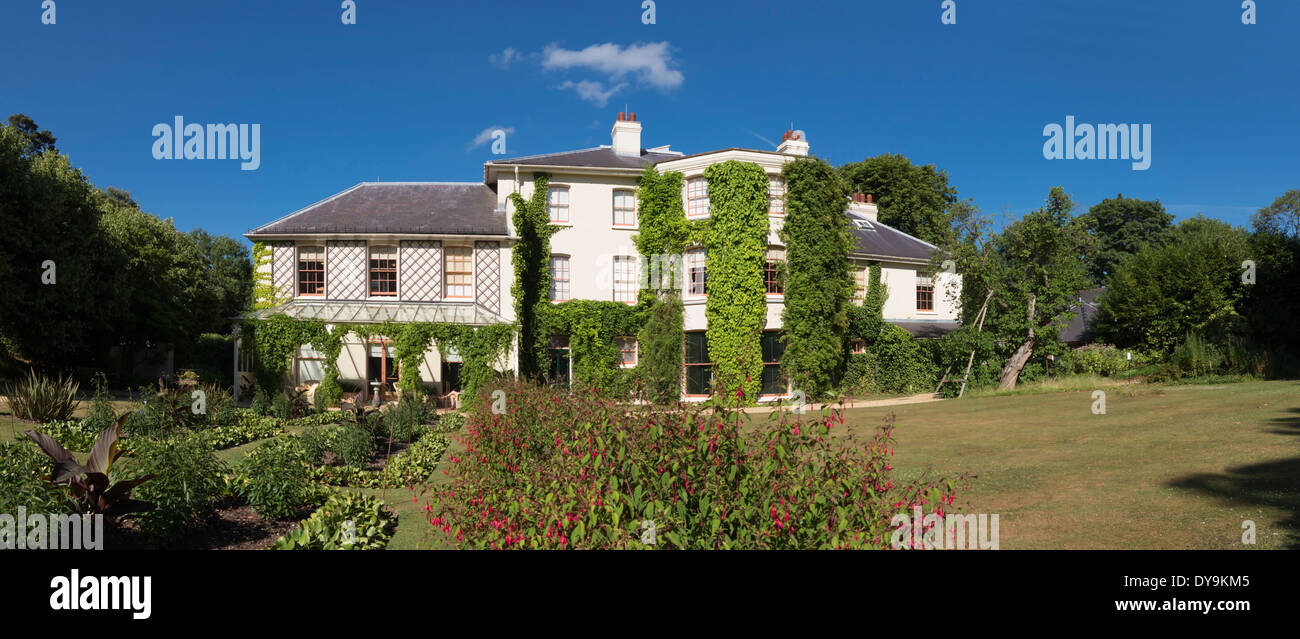 Down house darwin hi-res stock photography and images - Alamy
