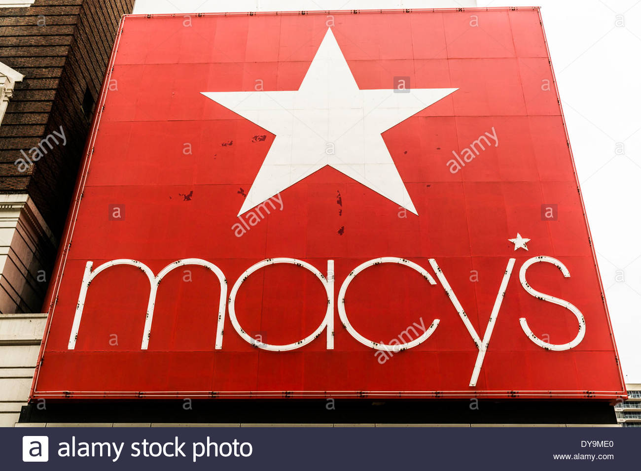 Macys Sign High Resolution Stock Photography and Images - Alamy