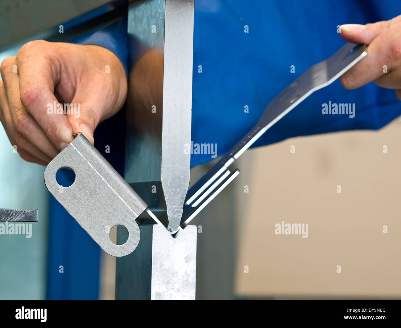Bending of metal Stock Photo - Alamy