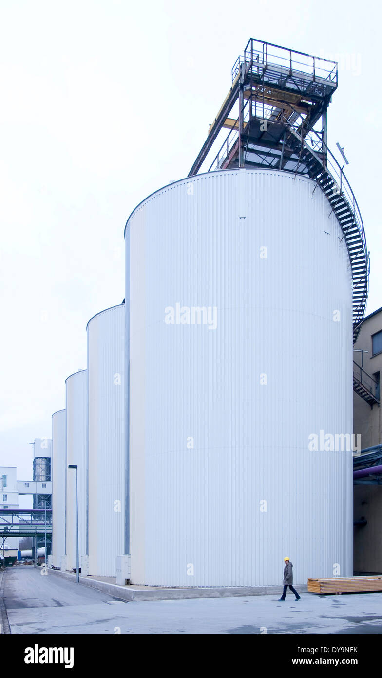 Chemical industry hi-res stock photography and images - Alamy