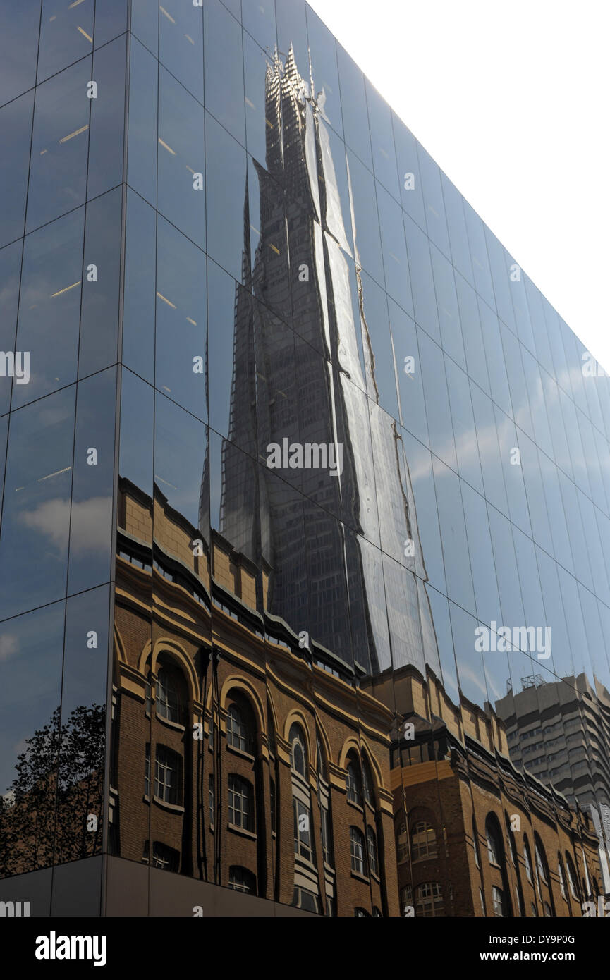 6 more london place hi-res stock photography and images - Alamy