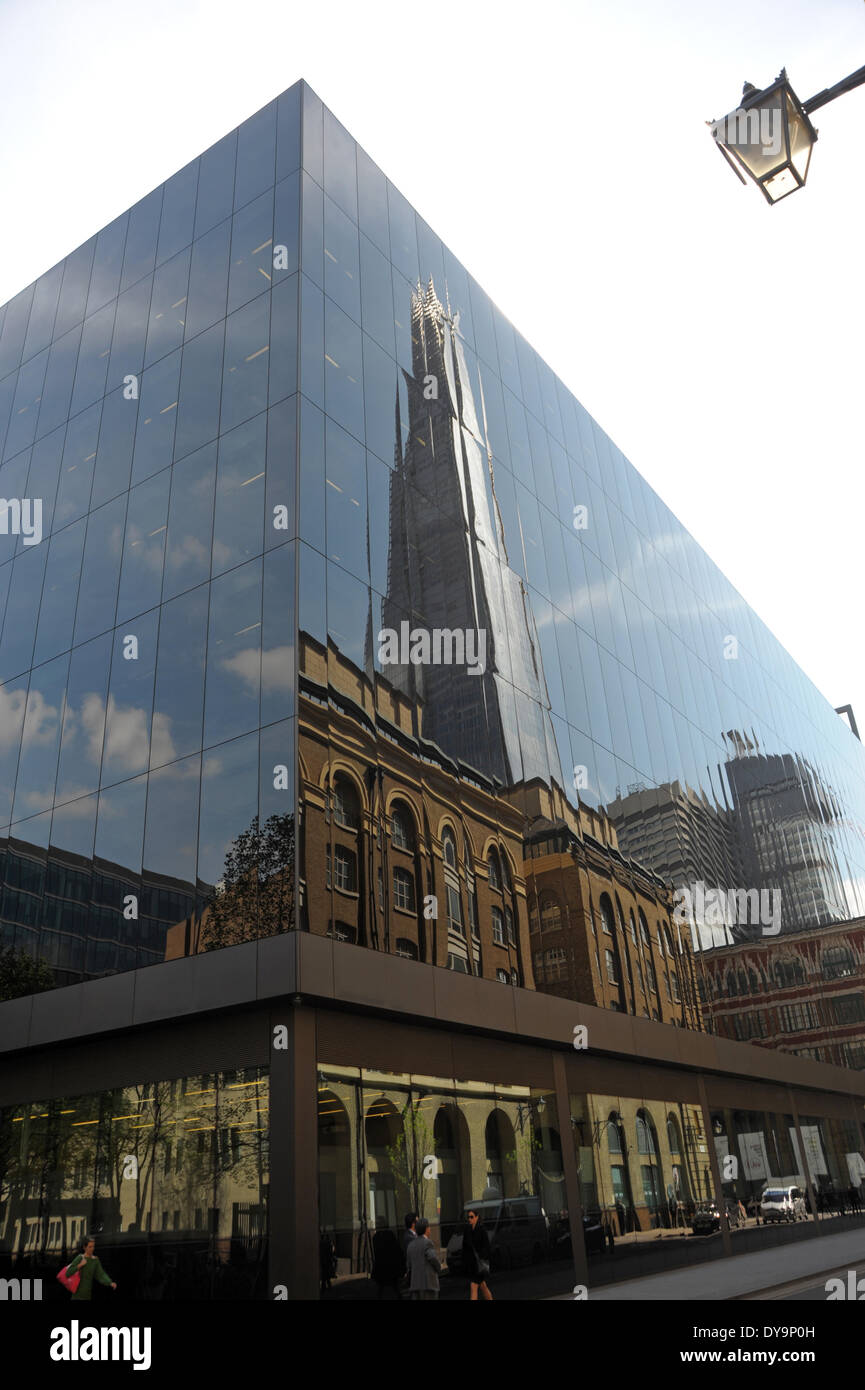 6 more london place building hi-res stock photography and images - Alamy
