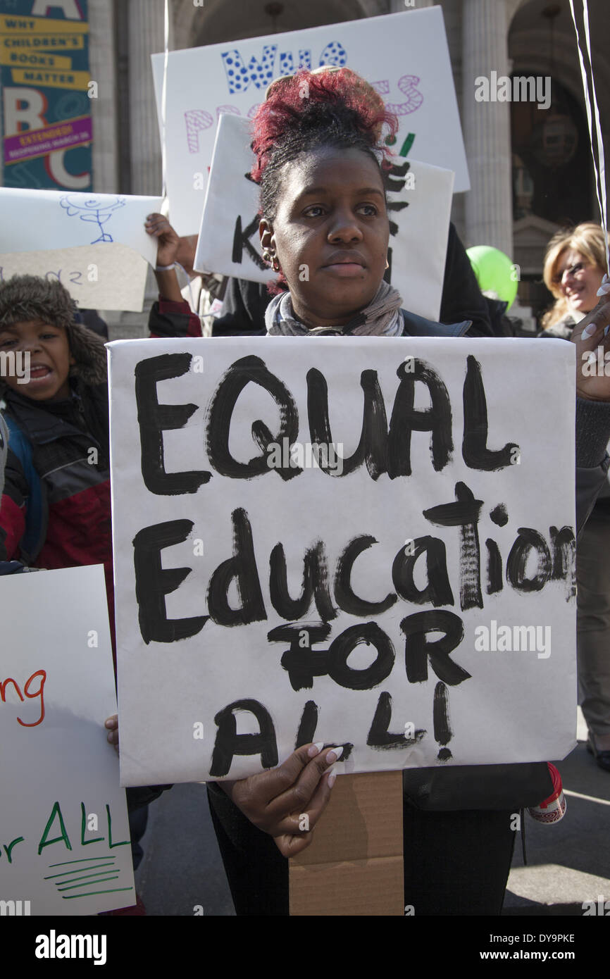 American parents protest schools hi-res stock photography and images ...