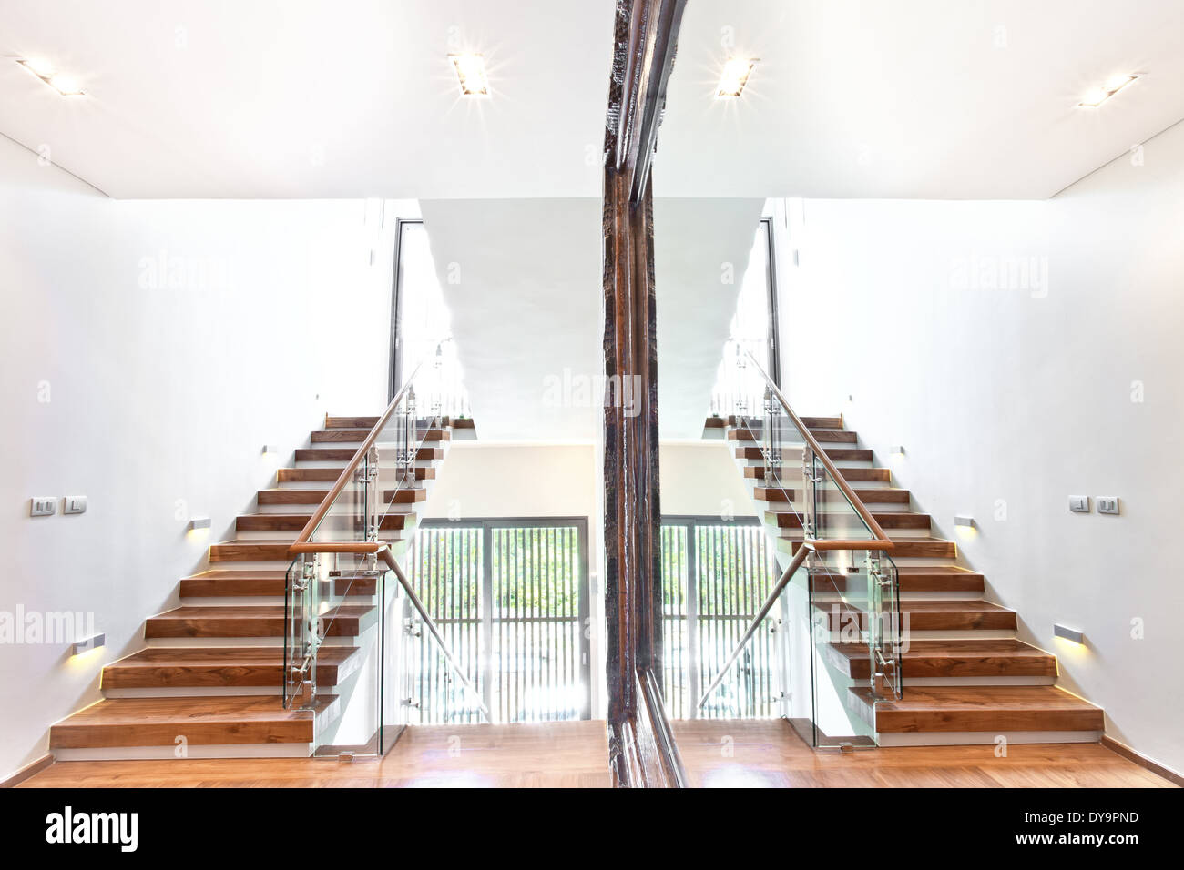 Big stair step hi-res stock photography and images - Alamy