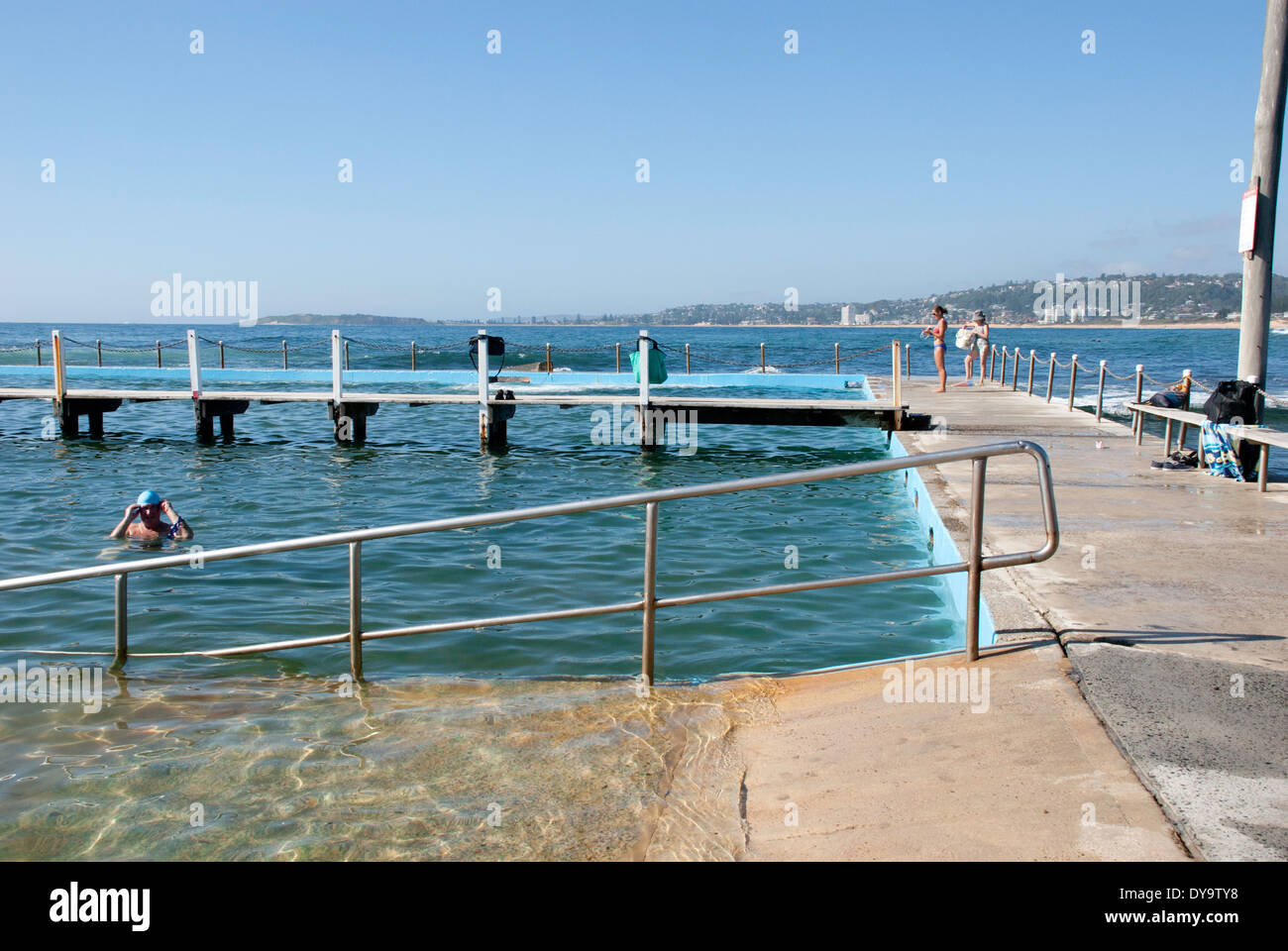 Swimmers at the historic North Narrabeen rockpool, Sydney, Australia ...