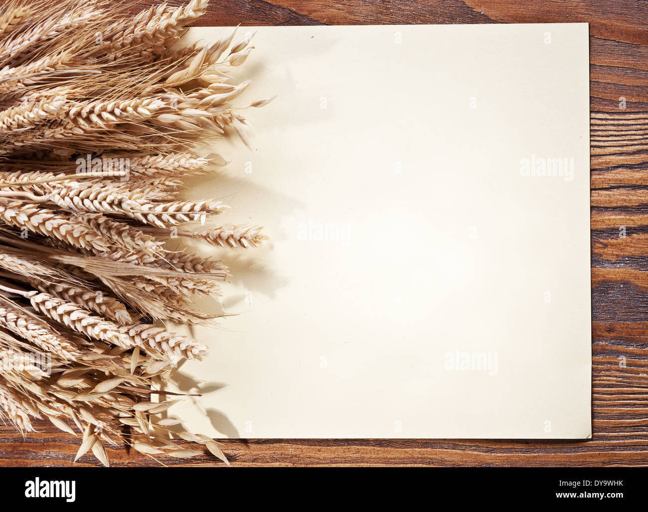 Wheat paper hi-res stock photography and images - Alamy