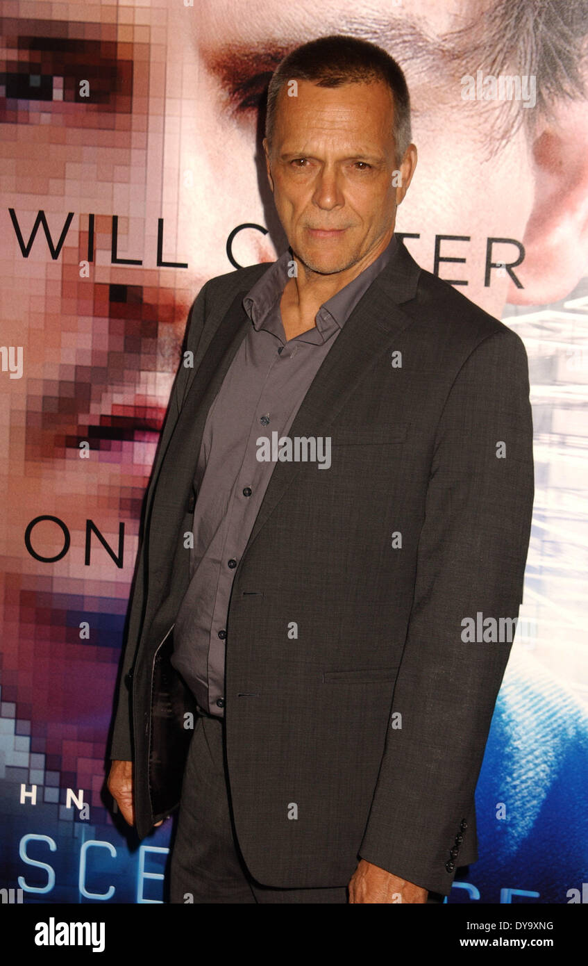 Hollywood, California, USA. 10th Apr, 2014. James Russo attends the ...