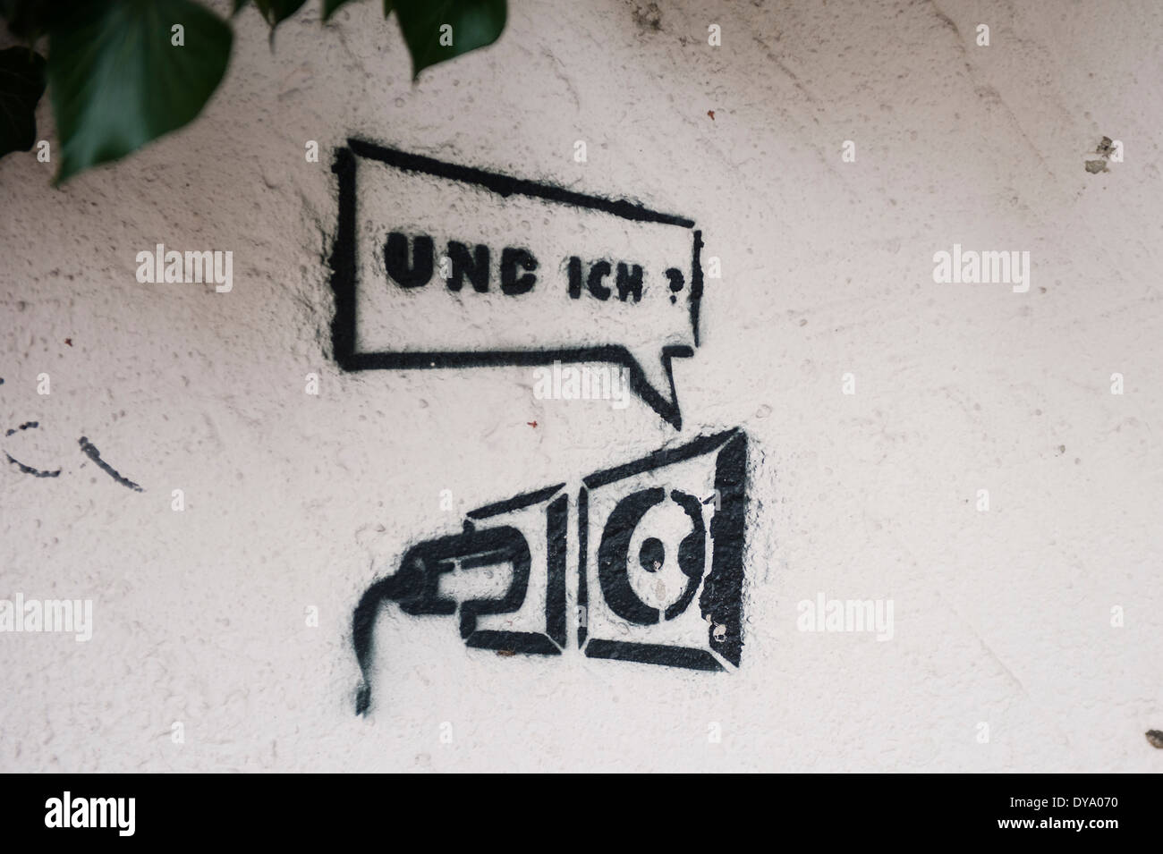 Graffiti vector face hi-res stock photography and images - Alamy