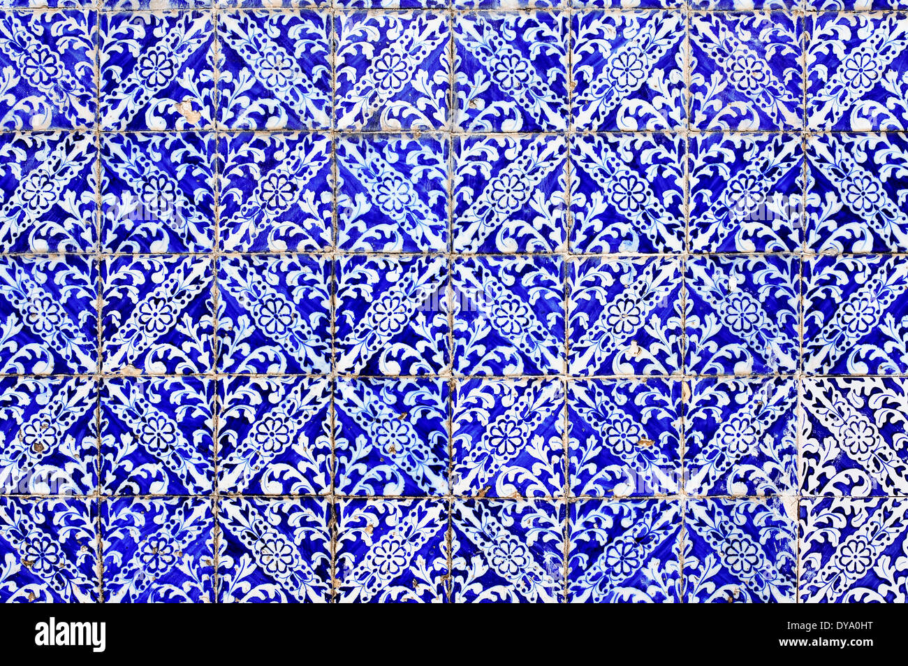 Portuguese ceramic tiles hi-res stock photography and images - Alamy