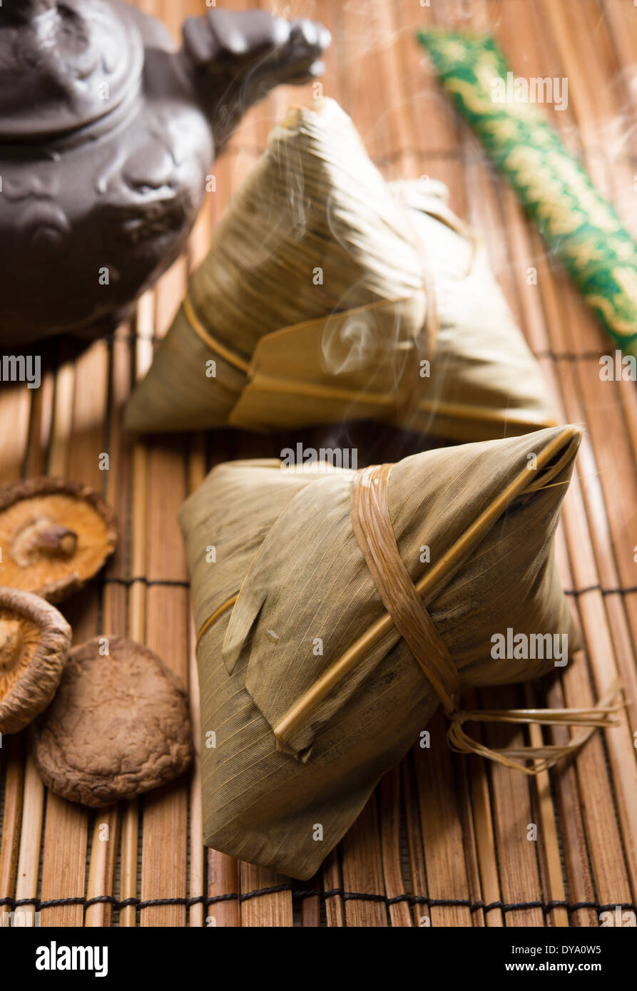 Asian Chinese traditional rice dumplings Stock Photo - Alamy