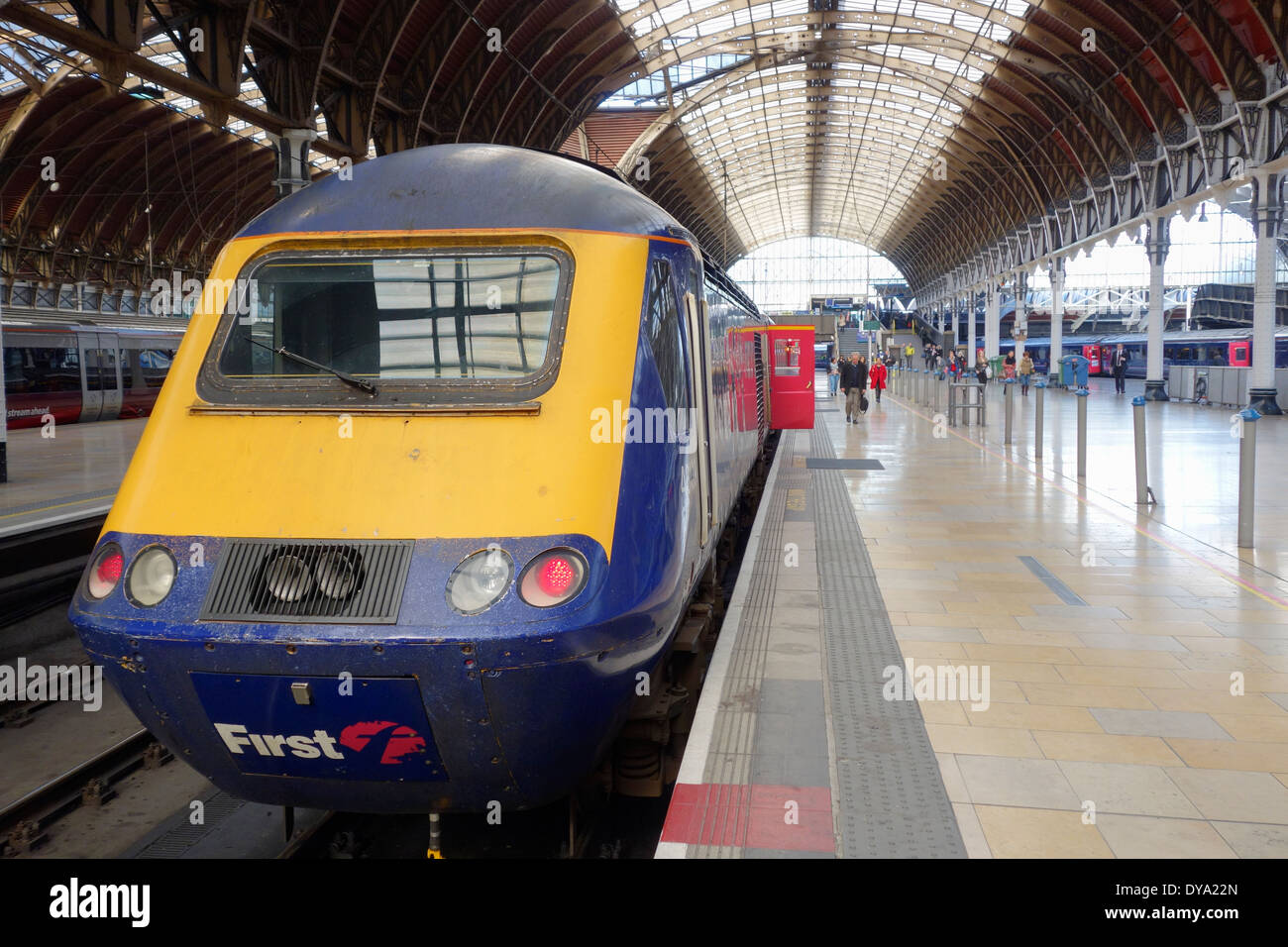 England, London, Paddington railway station. First Great Western Class ...