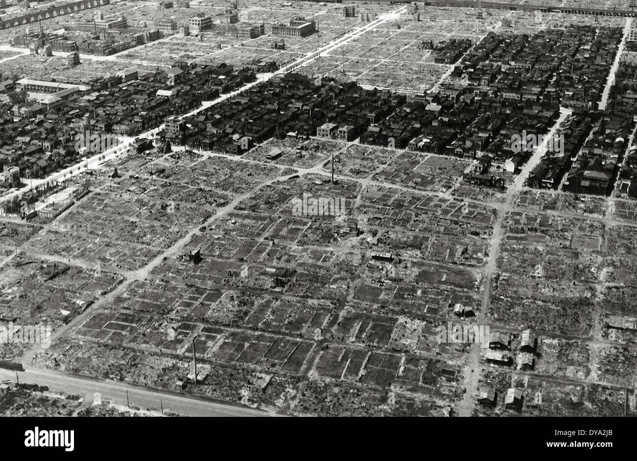 WW II historical war world war second world war Japan look damage ...