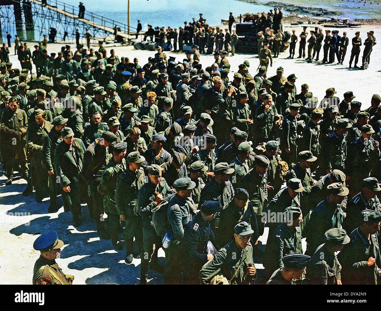 Ww ii prisoners of war hi-res stock photography and images - Alamy