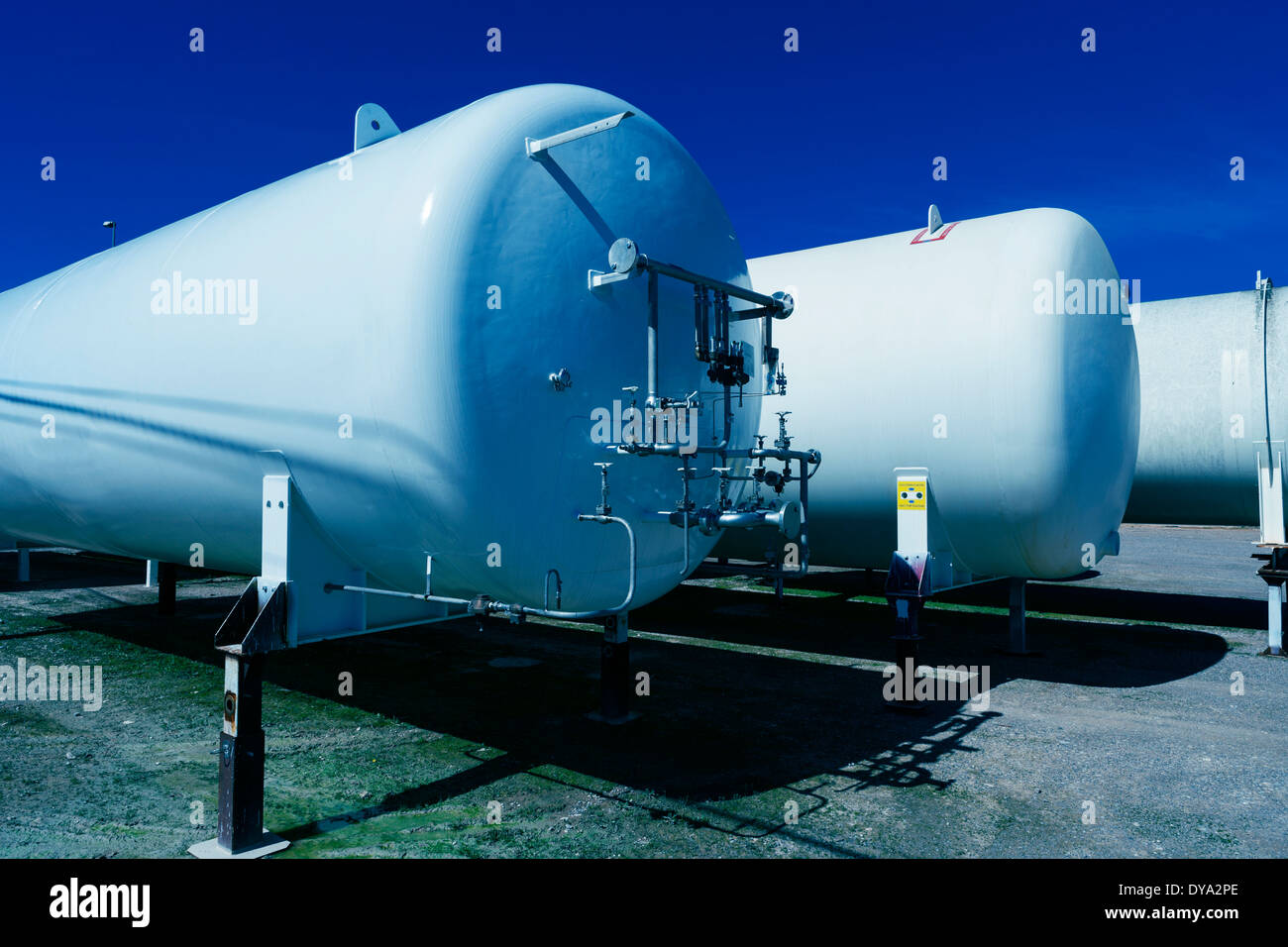 Chemical containers hi-res stock photography and images - Alamy