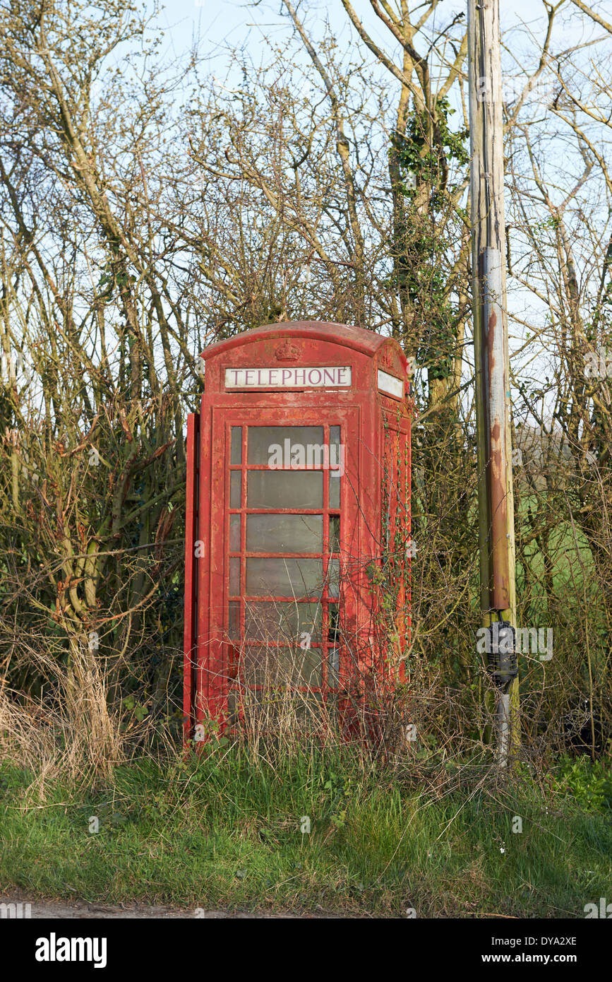 Infrequently used roadside public telephone box Stock Photo - Alamy