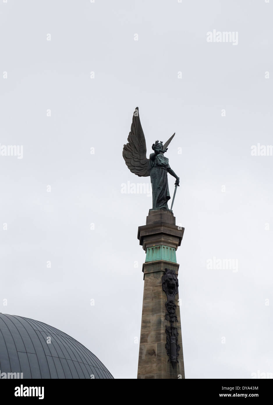 Newcastle statue hi-res stock photography and images - Alamy